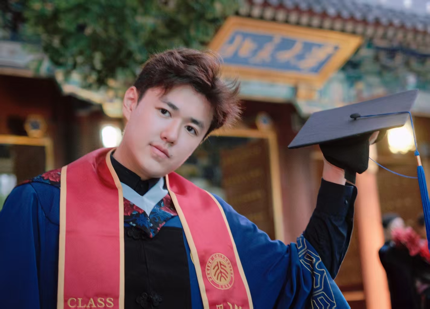 About Me - Qianhan Feng